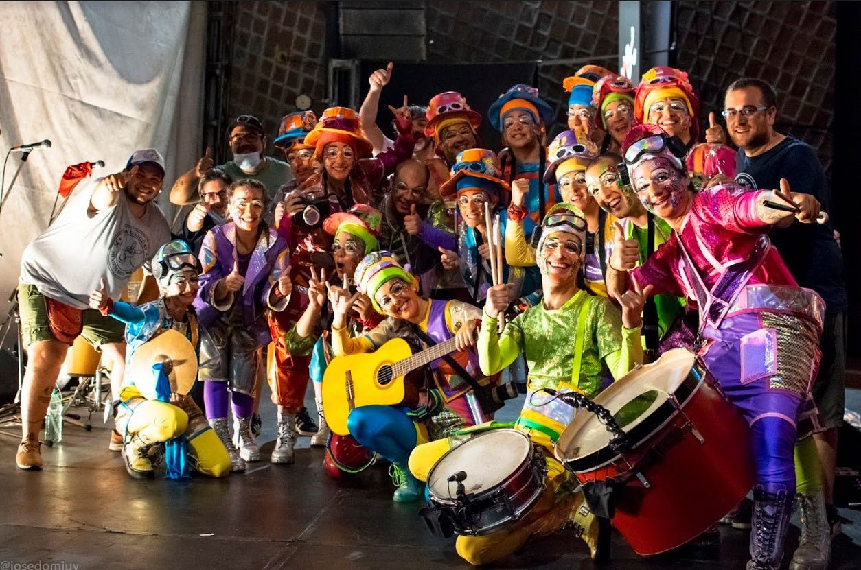 Raúl Castro: “mis respetos a la Vieja Mula, por obcecadamente creativa ...